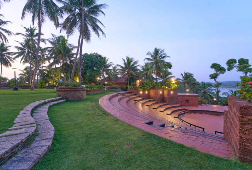 Contact Us | The Raviz Hotels & Resorts | Kerala